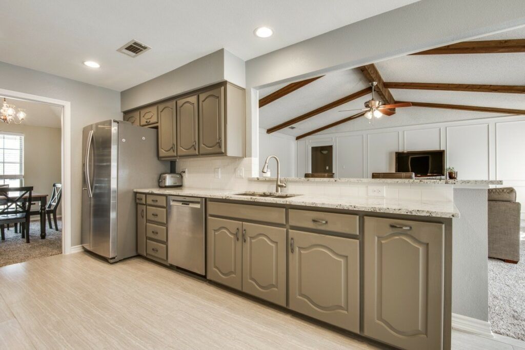 A 1970s Kitchen Reimagined | DFW Improved